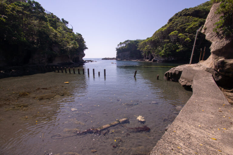 “Ubara Utopia” A super scenic spot overlooking the sheer cliffs and the ...